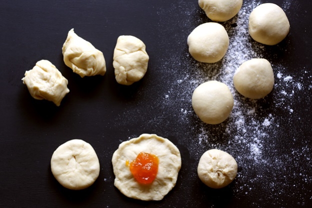 Buchteln - Sweet Austrian Yeast Buns » Little Vienna