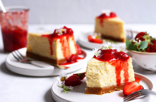 Creamy New York Cheesecake » Little Vienna