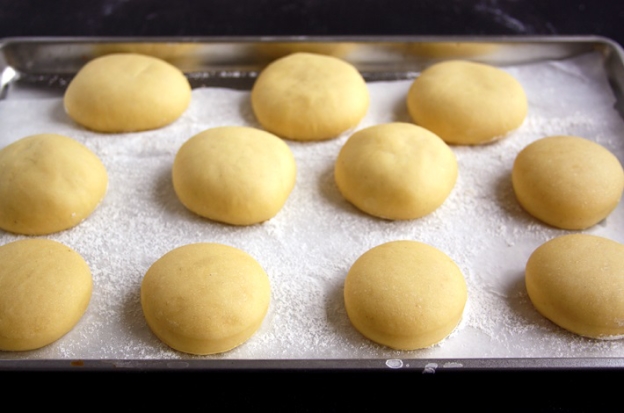 Krapfen - Austrian Jam Filled Donuts » Little Vienna