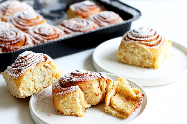 Soft and Fluffy Overnight Cinnamon Rolls » Little Vienna