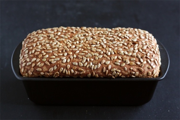 Easy Sunflower Bread (no-knead) » Little Vienna