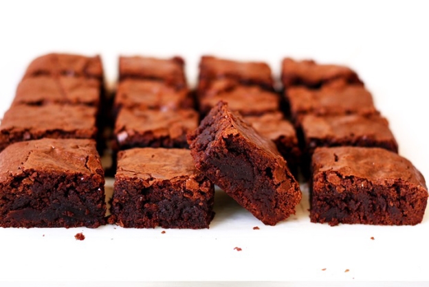 Chewy Fudgy Brownies » Little Vienna
