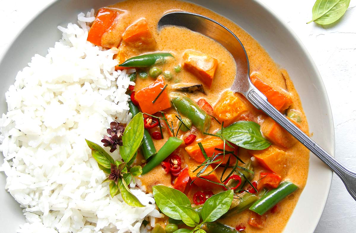 Vegan Red Curry with Pumpkin (one pot) » Little Vienna