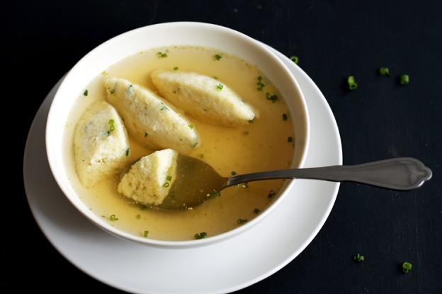 Semolina Dumpling Soup (Griessnockerlsuppe) » Little Vienna